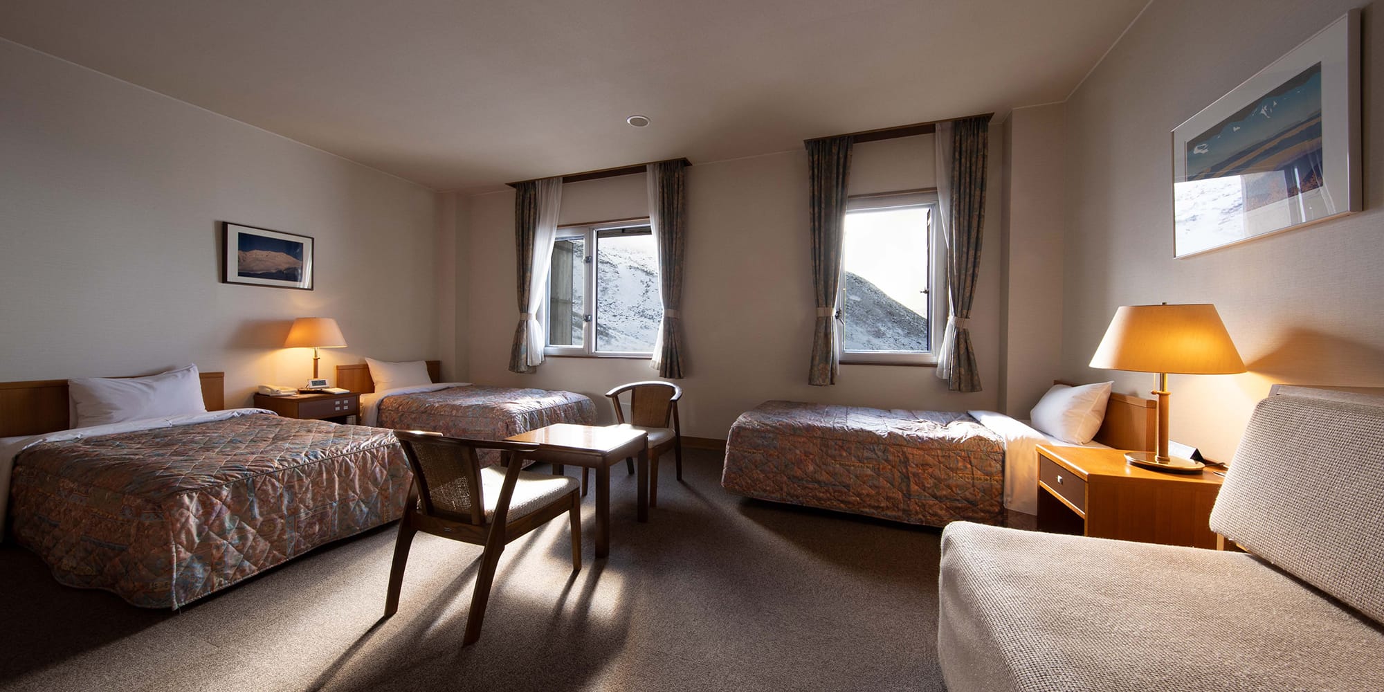 Western-style｜Guest rooms | Hotel Tateyama